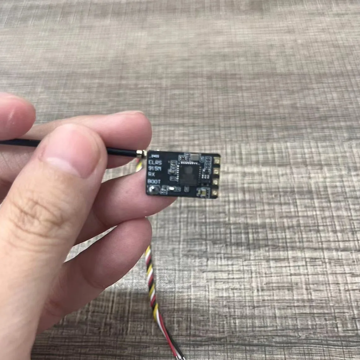 ELRS Antenna - Adjustable Frequency FPV Antenna 650-915mhz