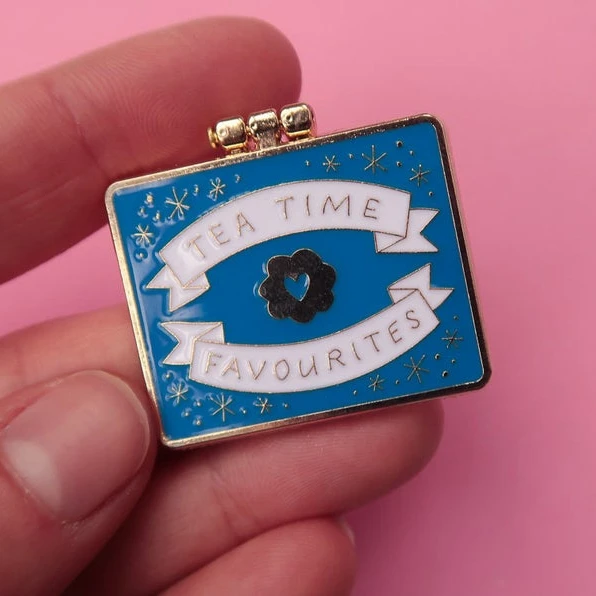 Wholesale Cute Lapel Pin - Hinged Enamel Pins Gold Heart Locket