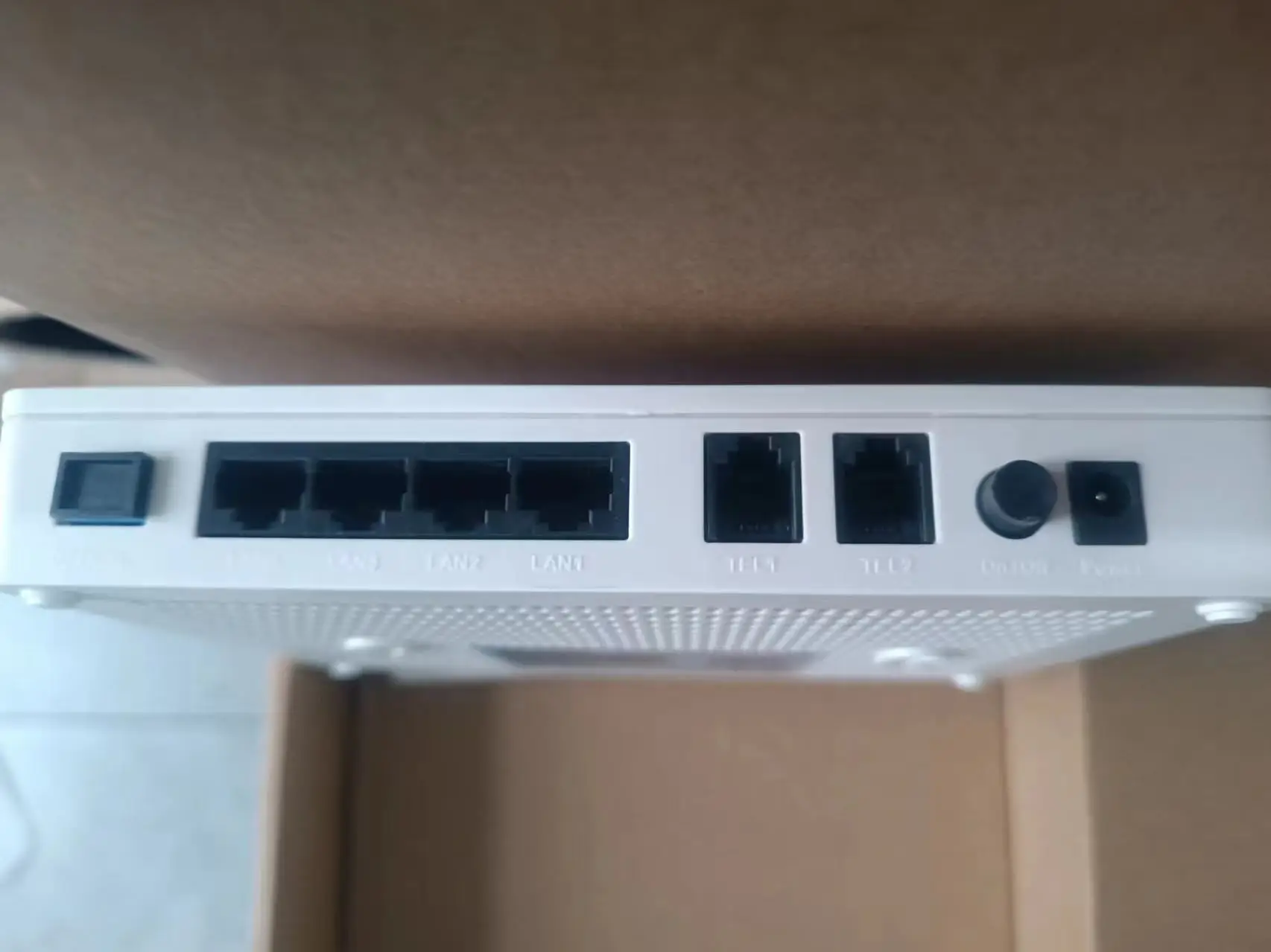 Hg8245h5 HG8245H5 Gpon Xpon Modem 4GE+2TEL+USB+2.4g Wifi External ...