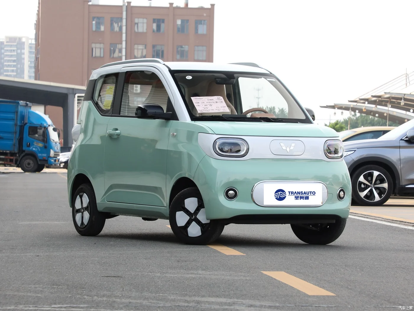 New Style Wuling Mini Ev 2024 Macaron 218km Cheap Mini Car Electric Car ...