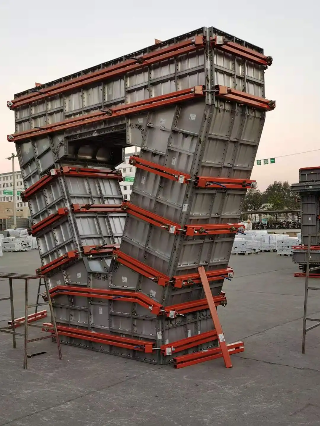 Aluminum Concrete Formwork - Durable and Reusable Solutions