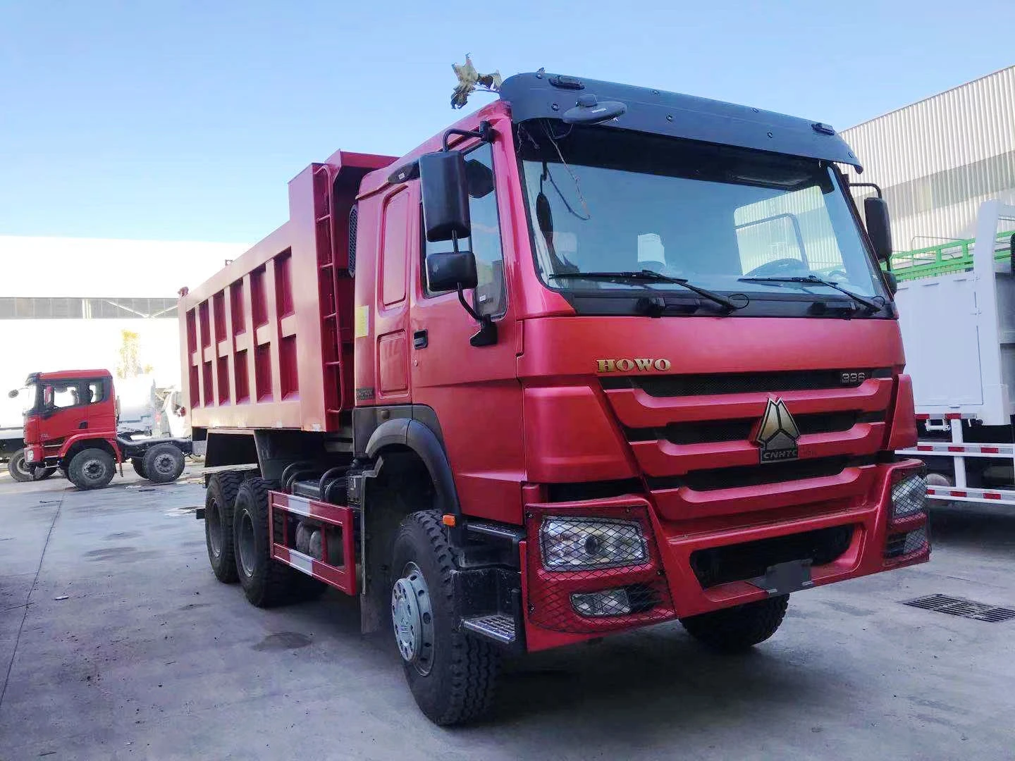 430HP Tipper Sinotruk Sitrak C7H 6X4 8X4 Dump Truck