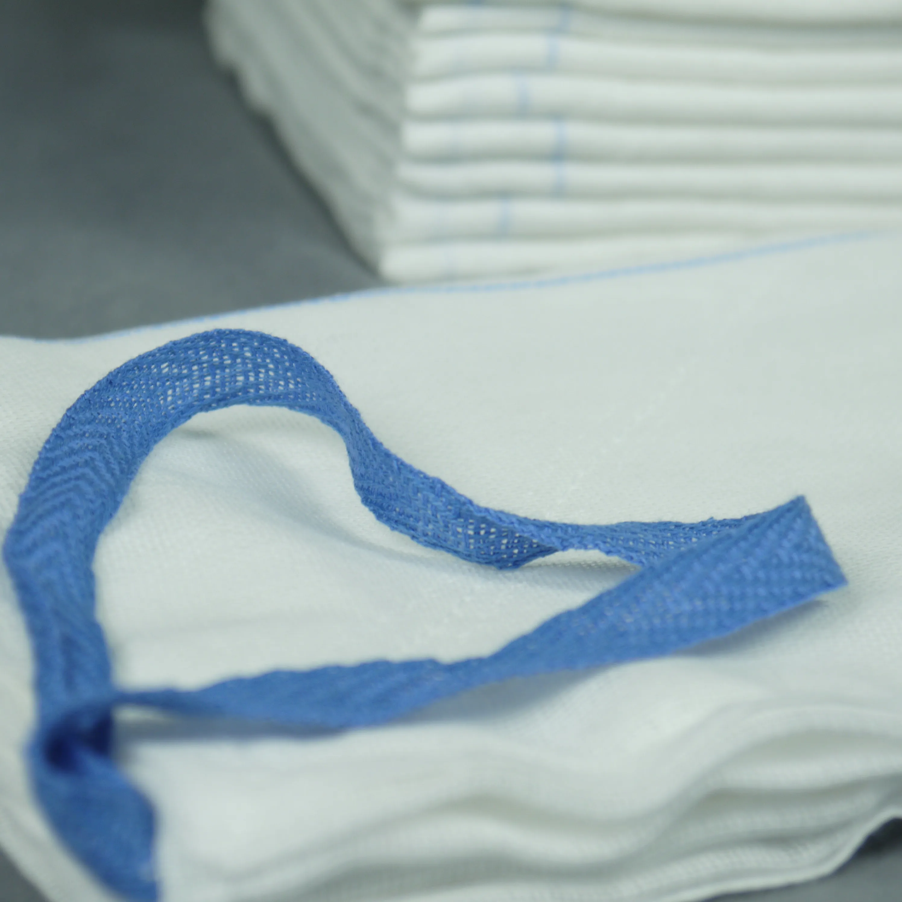 Pre Washed Lap Sponge With X Ray And Blue Cotton Belt - Buy Lap Sponge ...