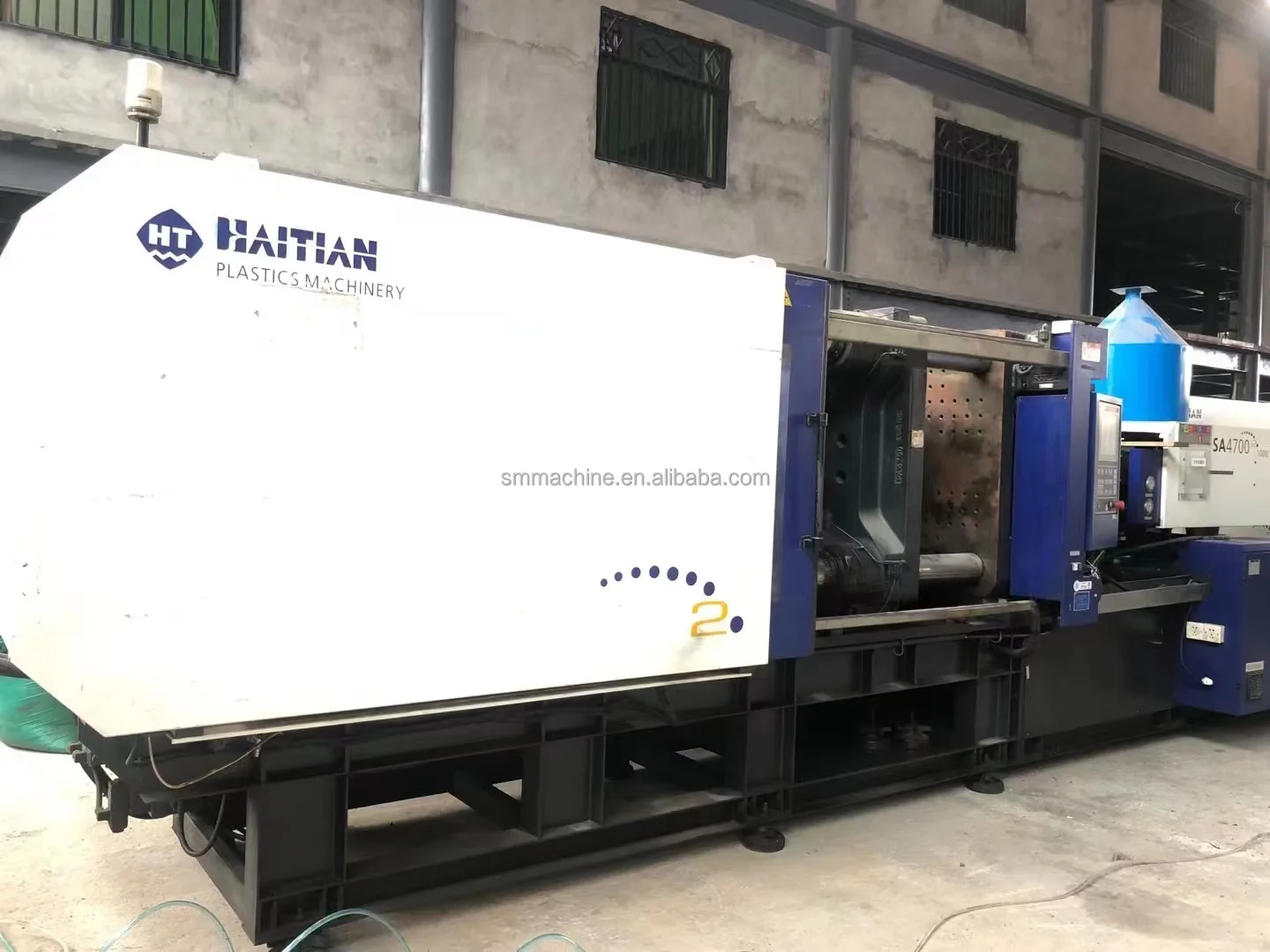 Used 470 Ton Haitian Injection Molding Machine For Plastic Products ...