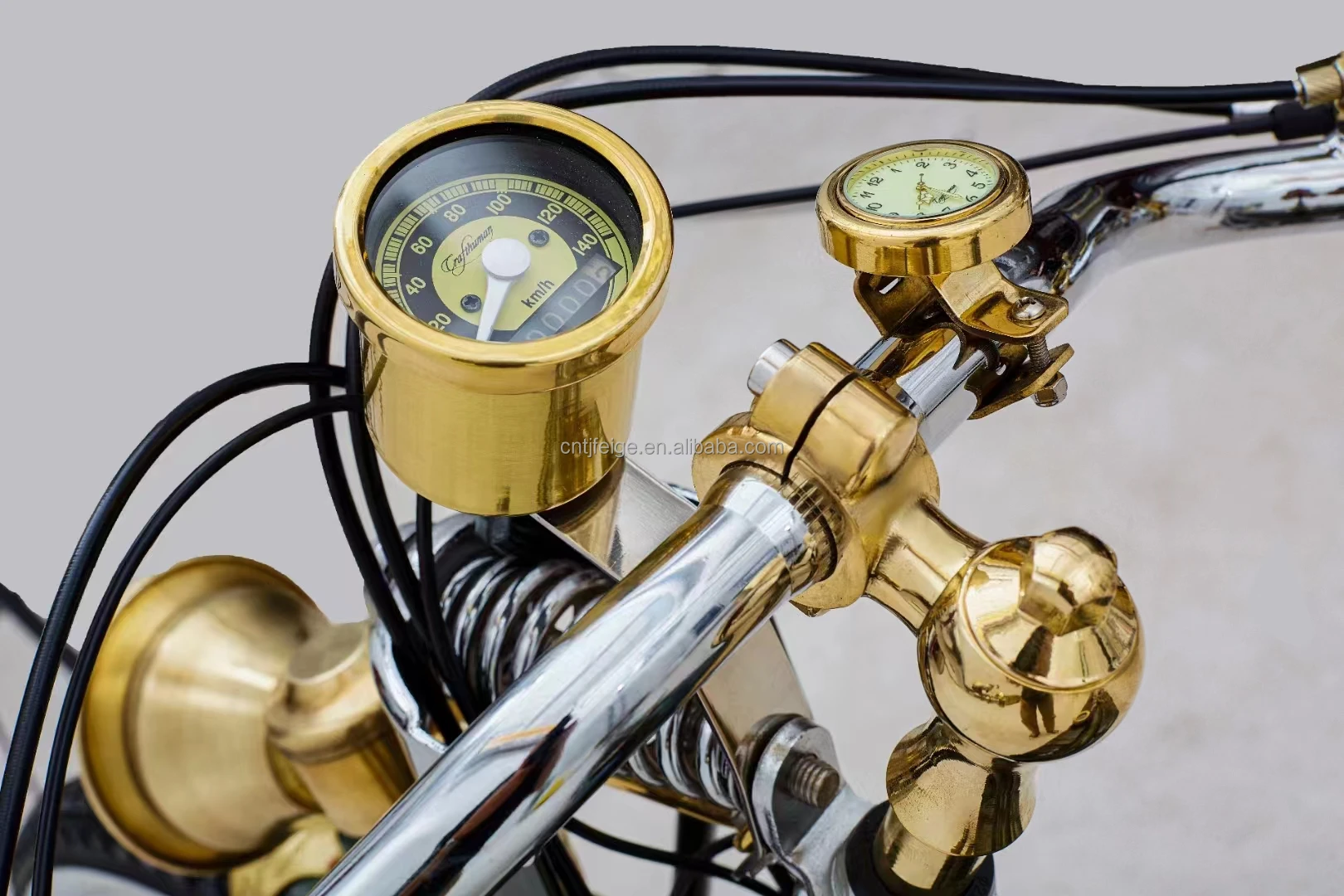 Vintage Electric Retro Bicycle with 60KM Mileage & Comfort Saddle