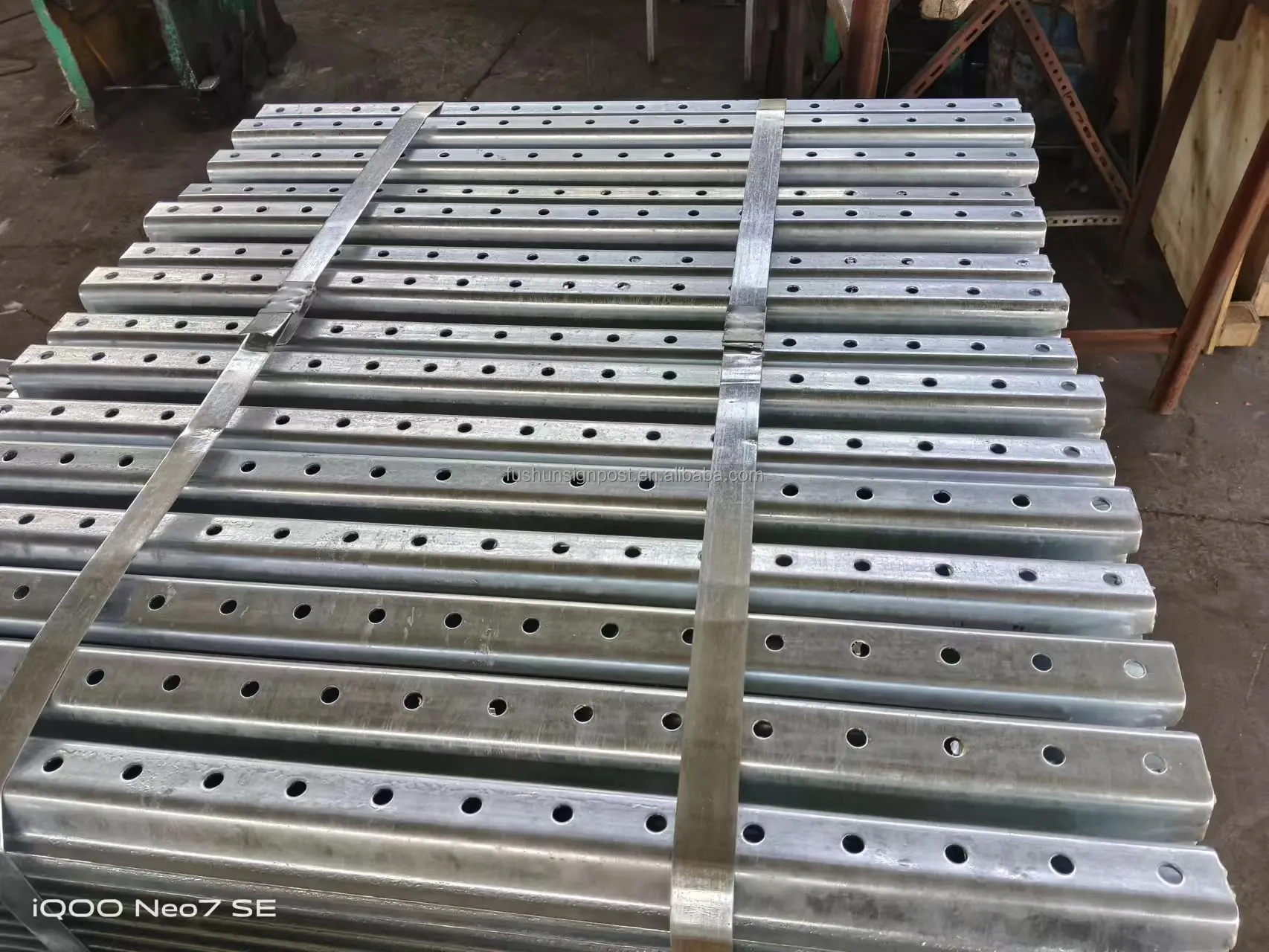 U Channel Galvanized Steel Post Sign Post Traffic Post - Buy 4x4 ...