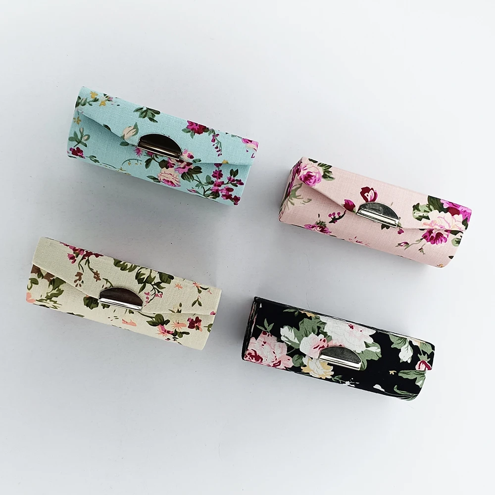 Women Floral Lipstick Case with Mirror Lipstick Holder for Purse Travel ...