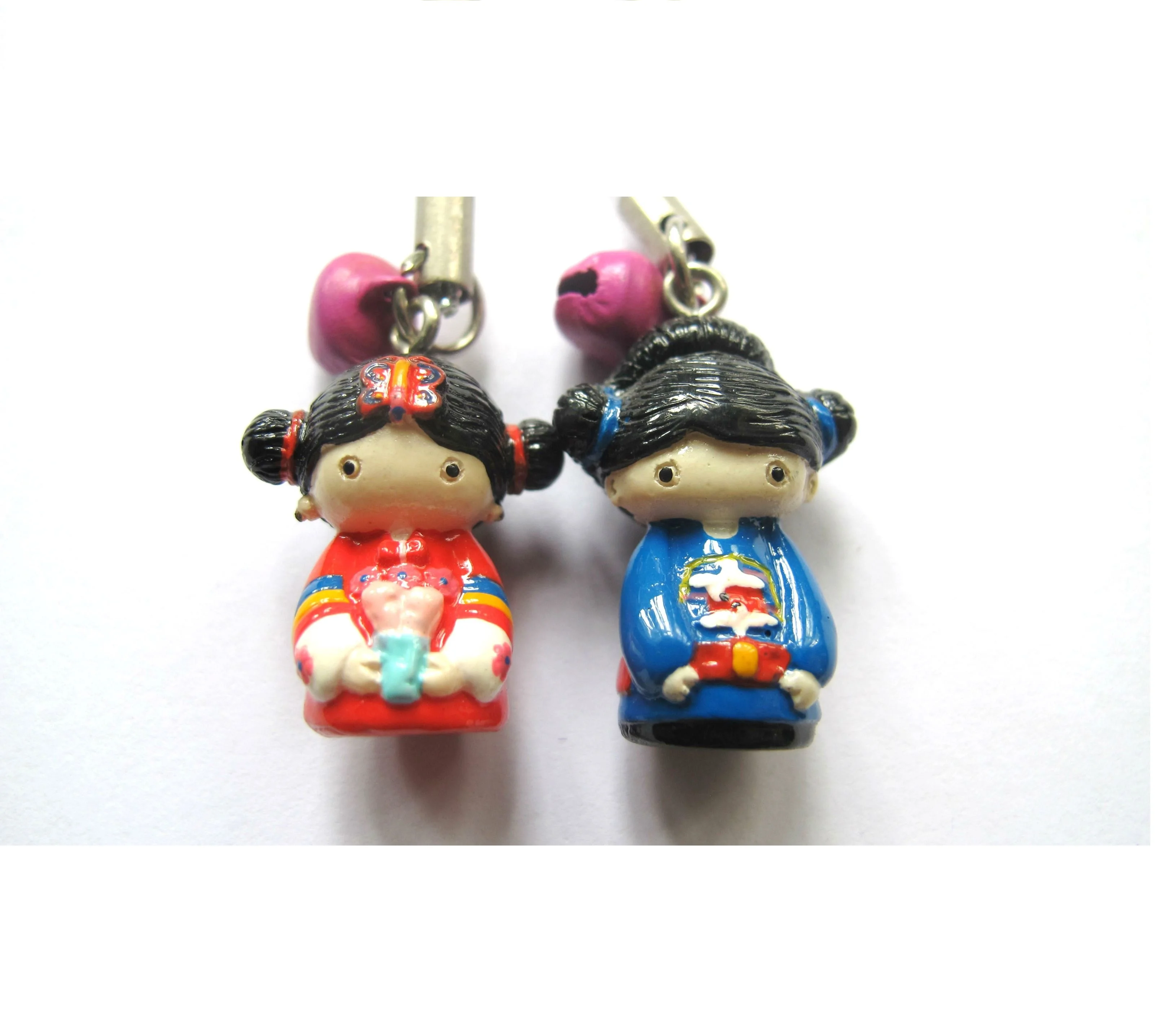 Polyresin Cute Korean Girl Figurine Keychains for Souvenirs