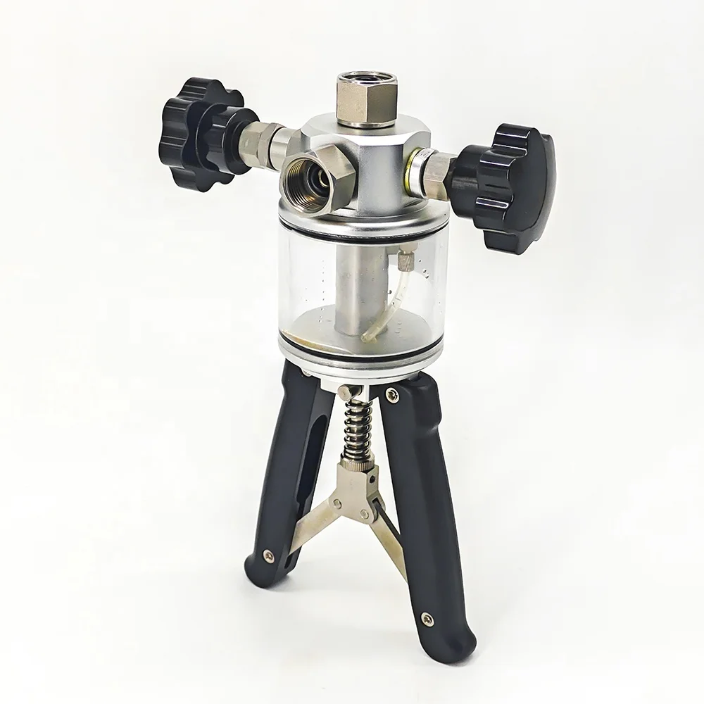 High Pressure 700bar Pressure Calibrator Handheld Hydraulic Pressure ...
