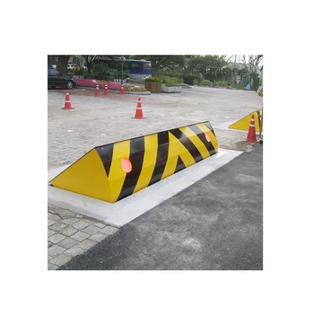 Roadway Safety Anti Terror Products Road Blocker Security Spike Traffic ...