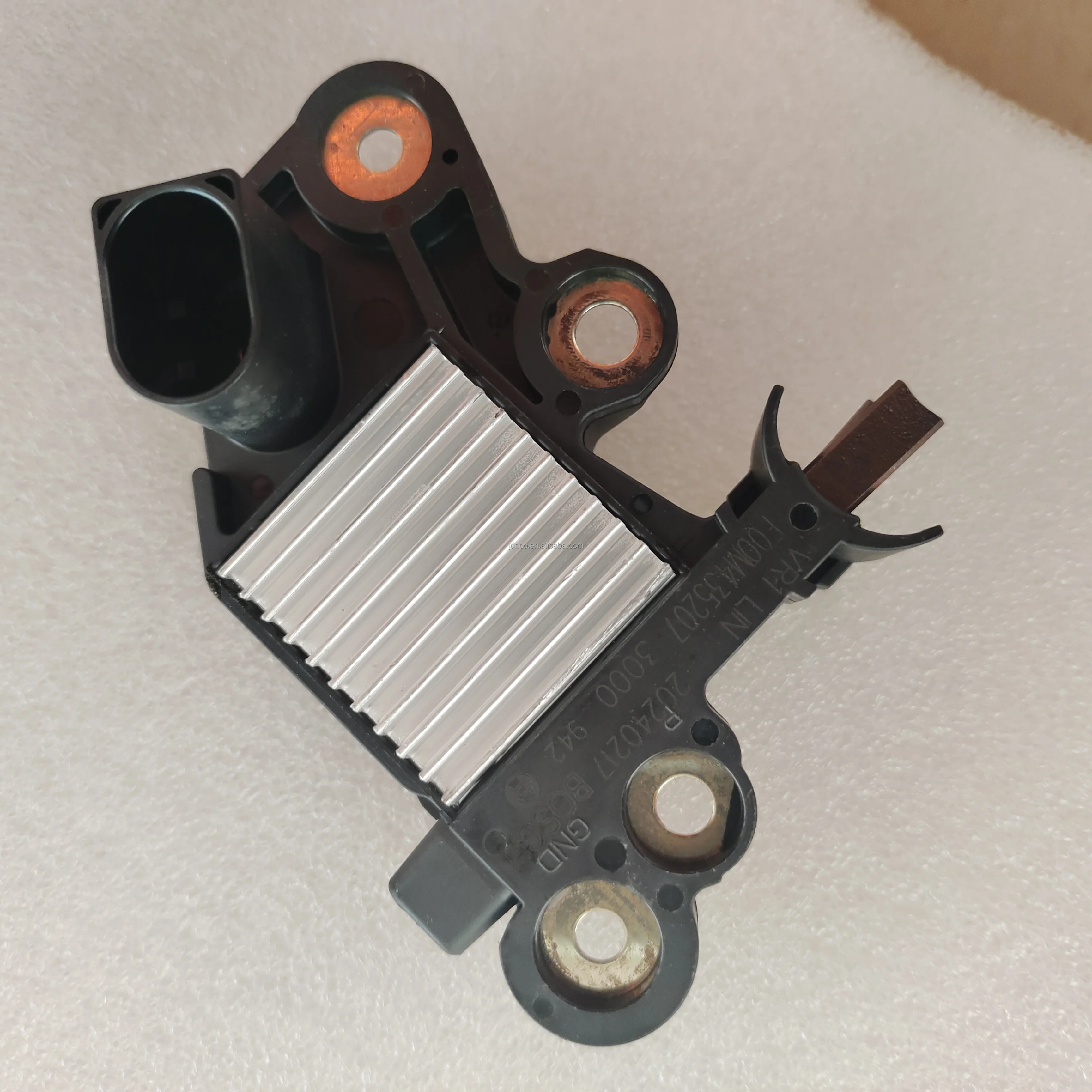 Bosch 12V Regulator Alternator Parts for VW Transporter VI Bus