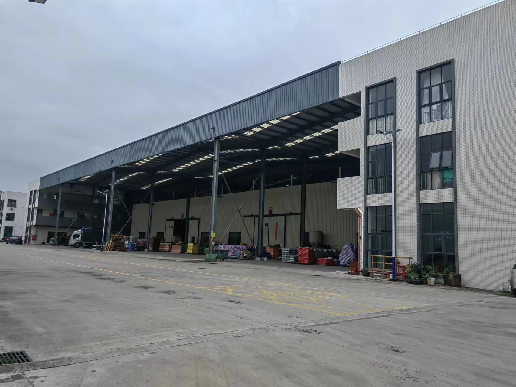 Company Overview - Guangzhou Rui Cheng International Trade Co., Ltd.