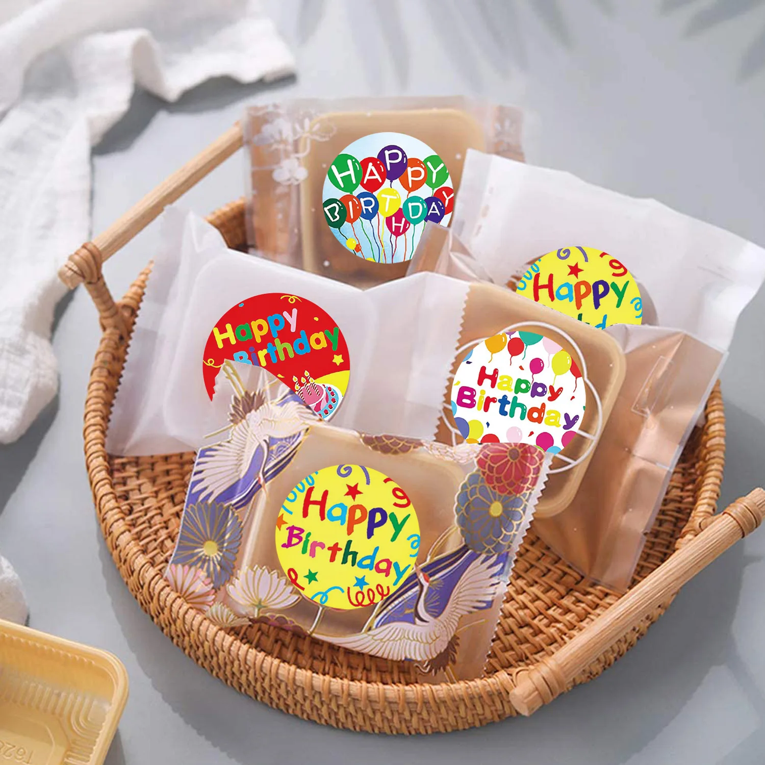 1inch 500pcs Cute Round Happy Birthday Roll Sticker For Party ...