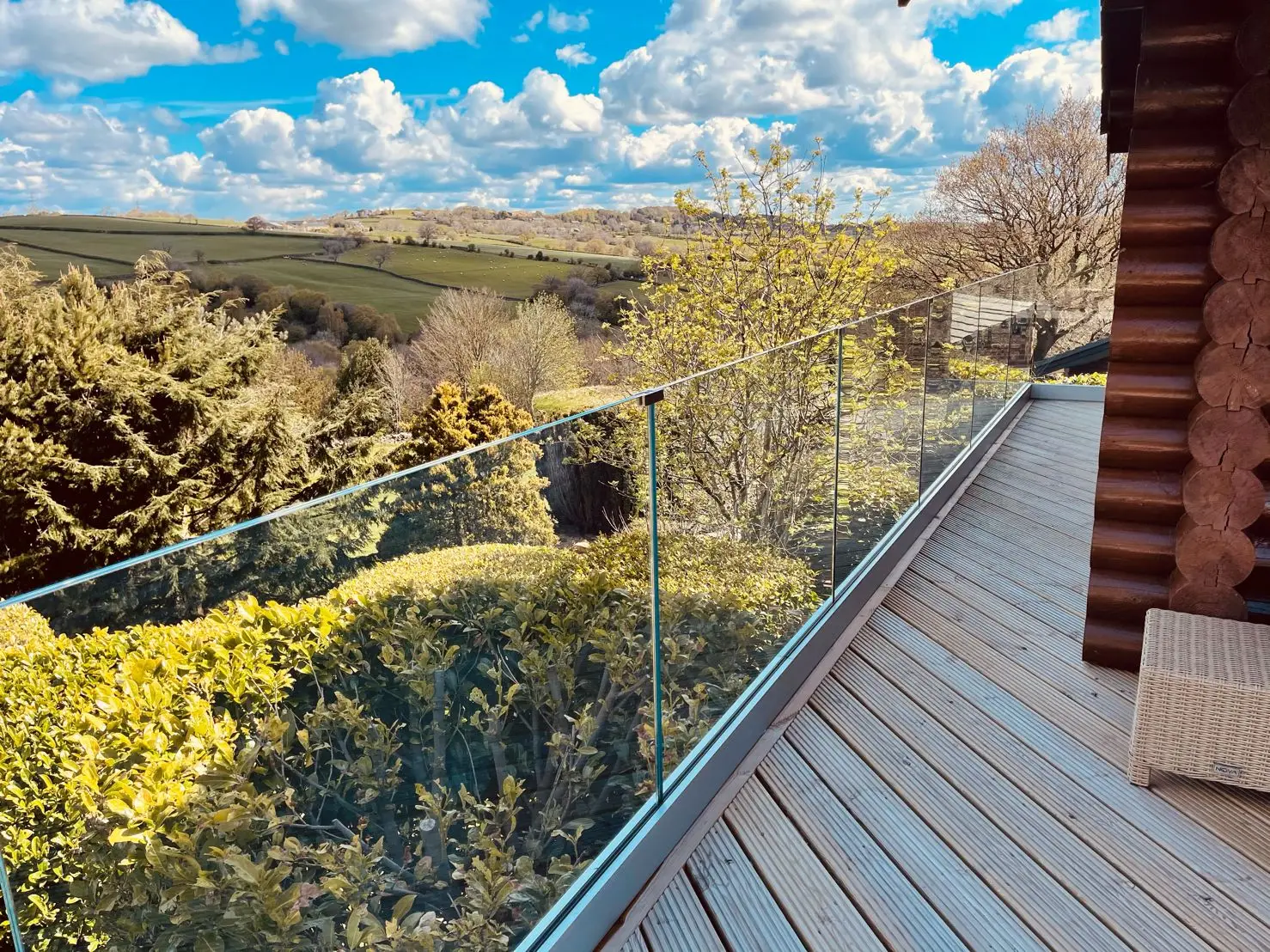 Modern Glass Deck Railing Outdoor Glass U Channel Frameless 12-20mm ...