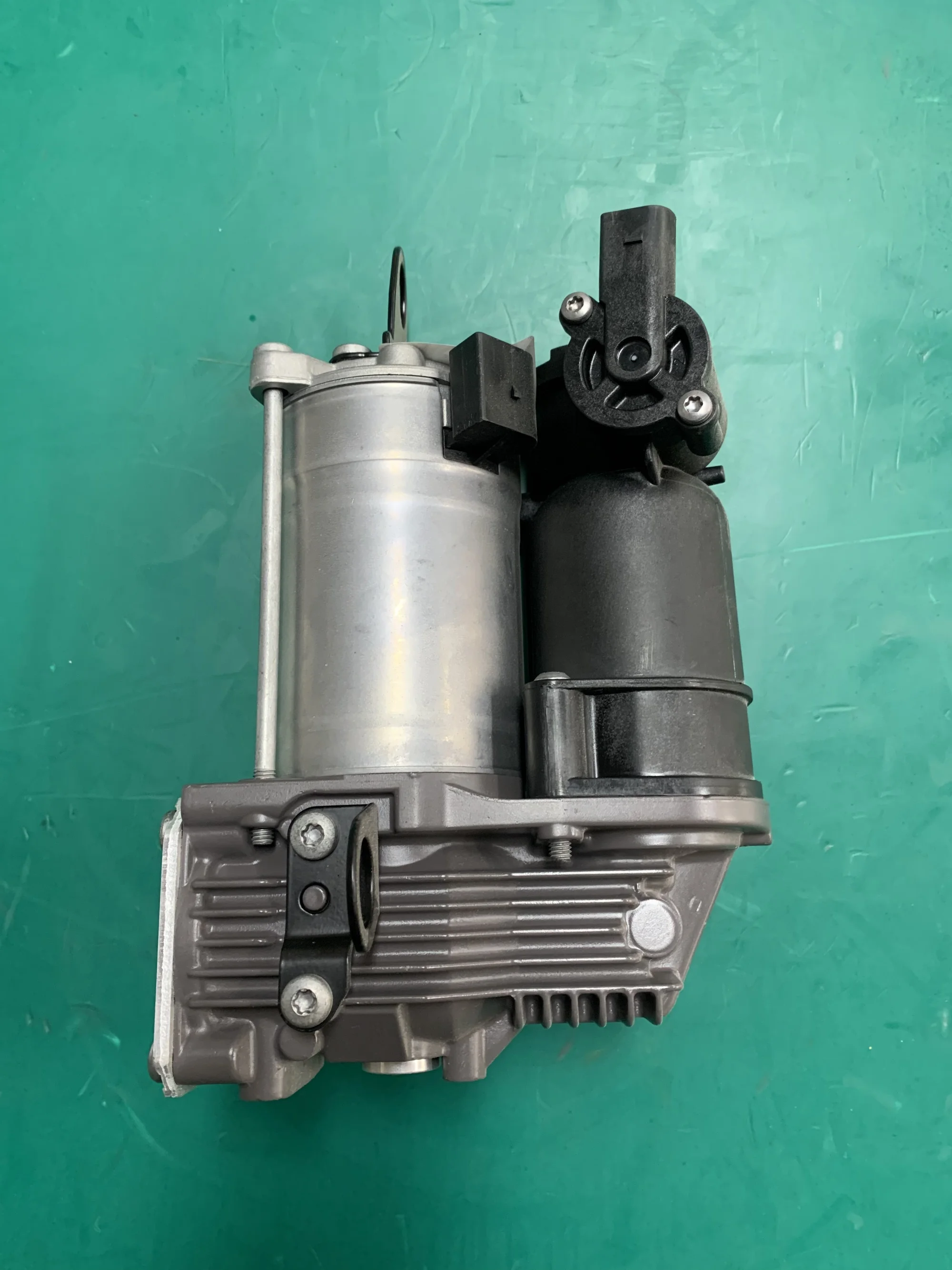 Applicable for Mercedes Benz ML GL R-Class W164W251 Factory ...