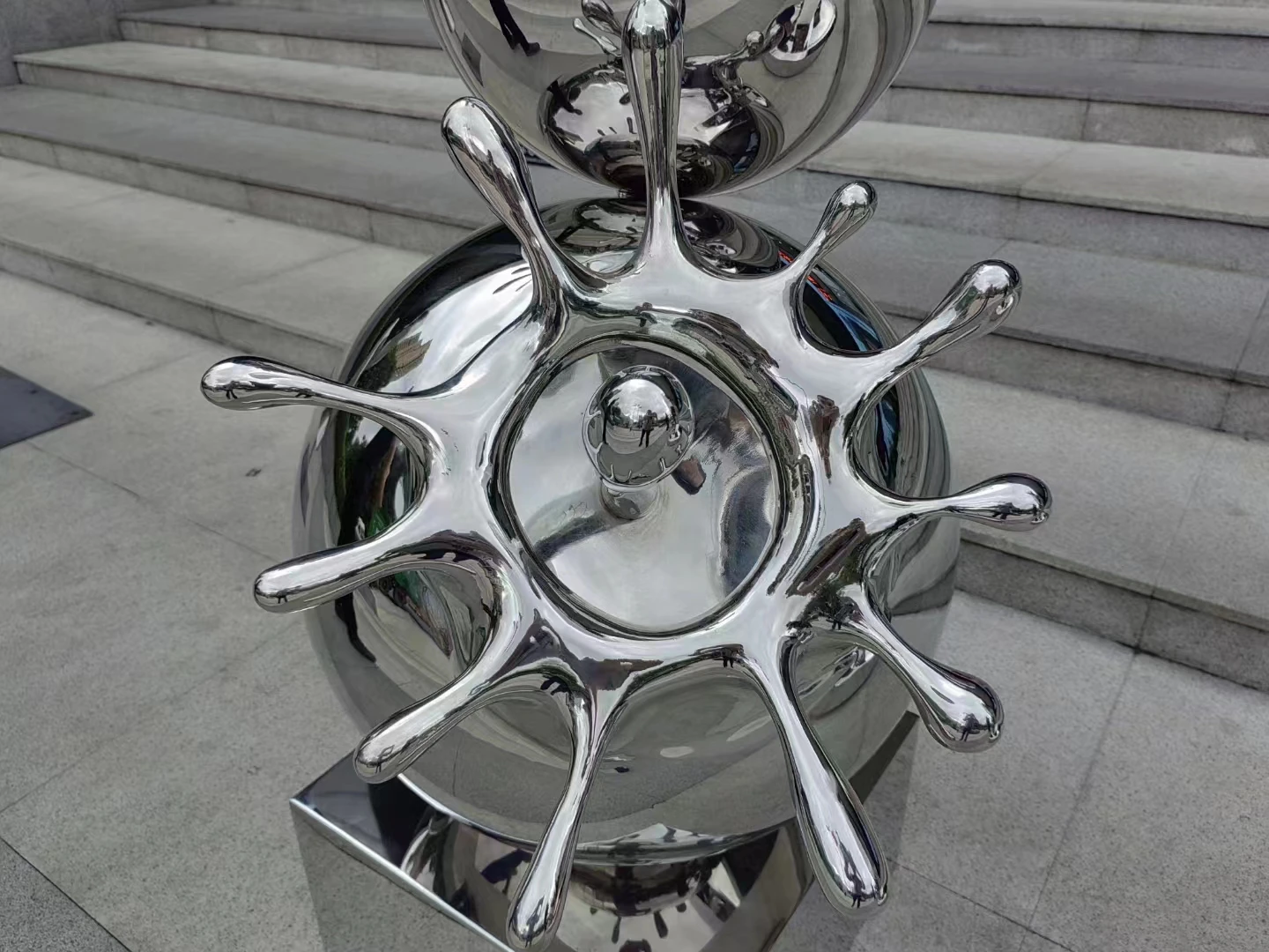 Large Modern Metal Crafts Outdoor Garden Stainless Steel Fountain ...