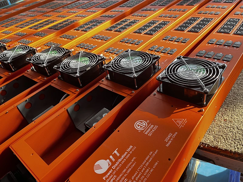 High Power Rack PDU - 3phase 160A Power Distribution Unit