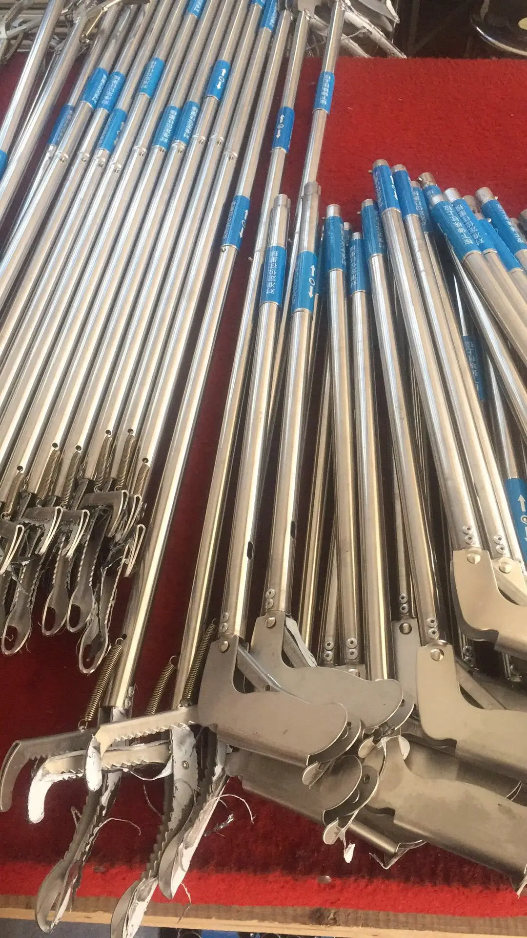 Stainless Steel Snake Catcher Tongs - Eco-friendly Handling Tool, Oem