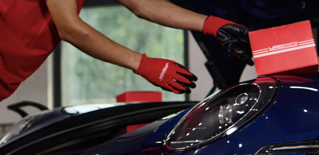 保时捷卡宴大众7l0955455f 95562413400的uro发动机冷却系统散热器风扇左侧95562413601 - Buy 冷却风扇总成 ...