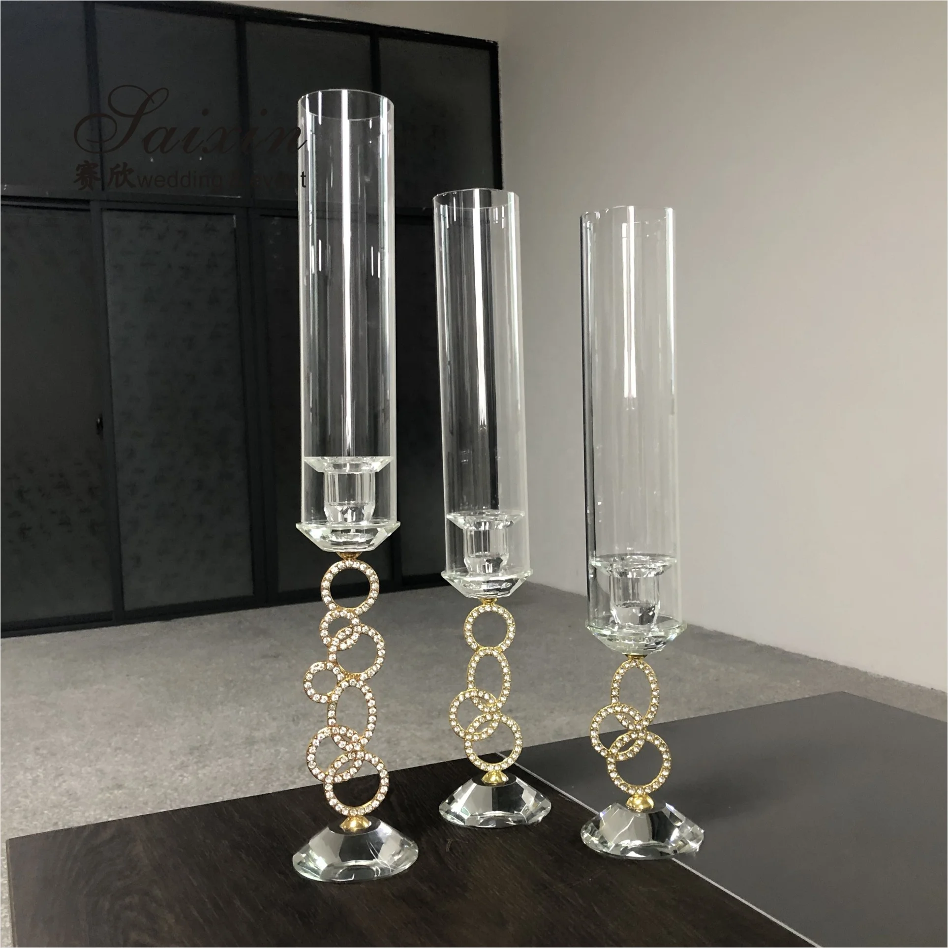 Wholesale Square Vase Centerpiece - Clear Glass Chimneys