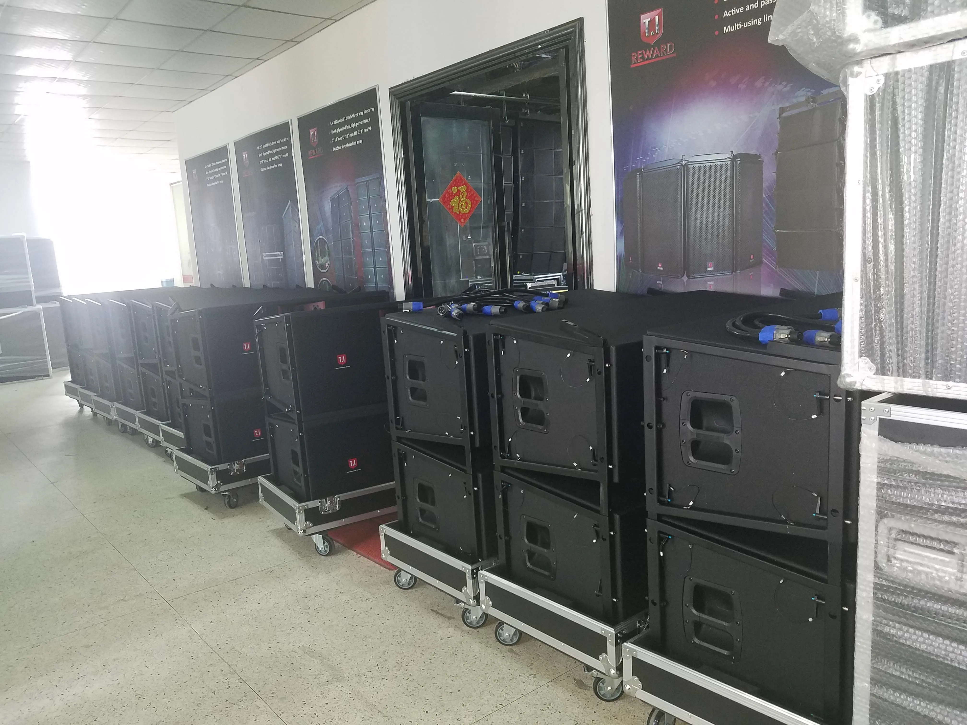 Professional Waterproof Powered Long Distance Neodymium Line Array ...