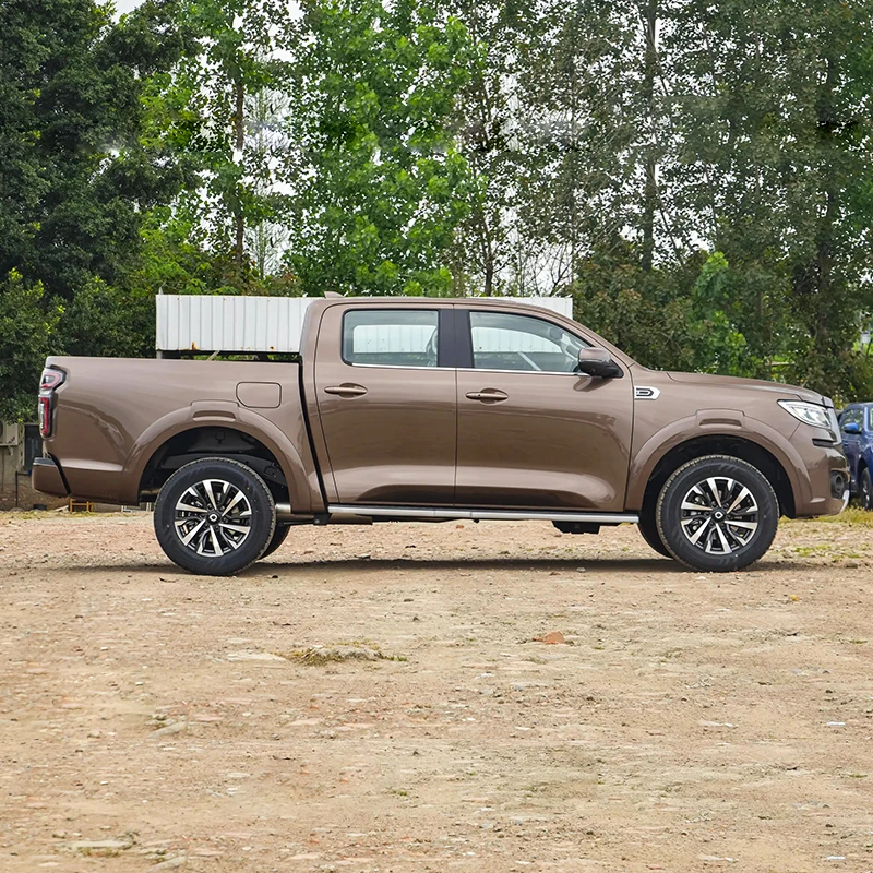Changcheng Pao 2.0T Diesel Pickup - High Performance & Comfort