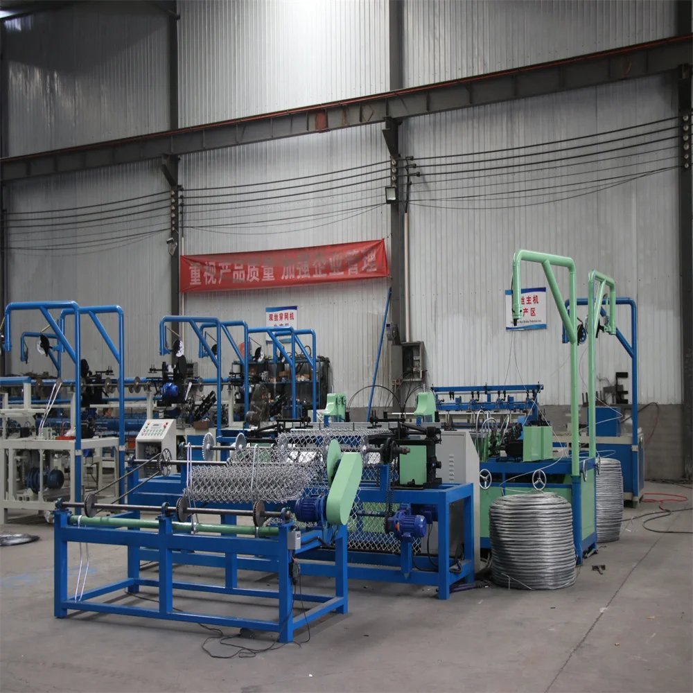 Single Wire Chain Link Fence Diamond Mesh Fencing Making Machine - Buy ...