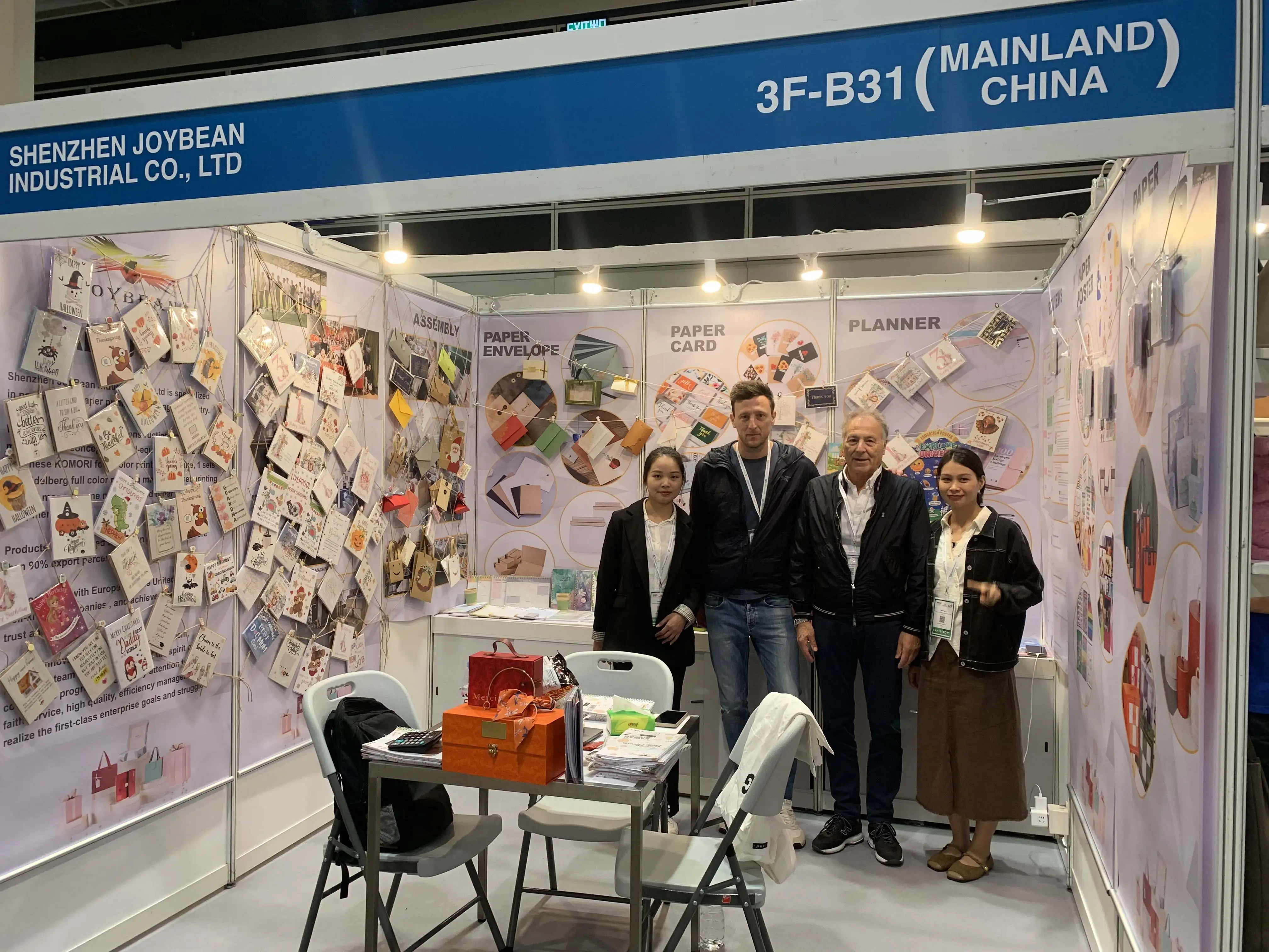 White 14x14x6 Inch Disposable Paper Cake Box Eco-Friendly & Recycled ...