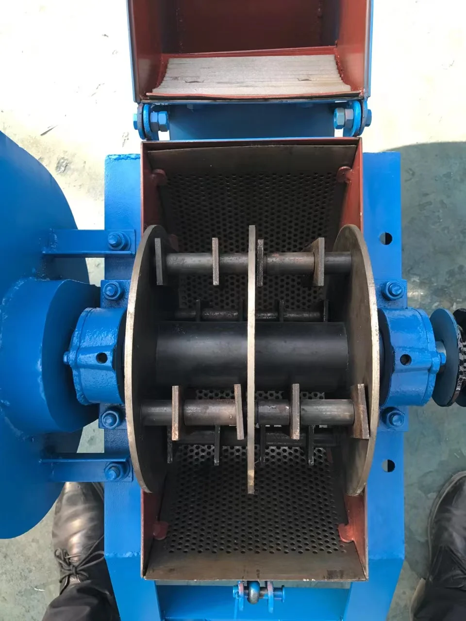 Factory Electric Motor Diesel Engine Corn Rice Husk Maize Corn Grinding ...