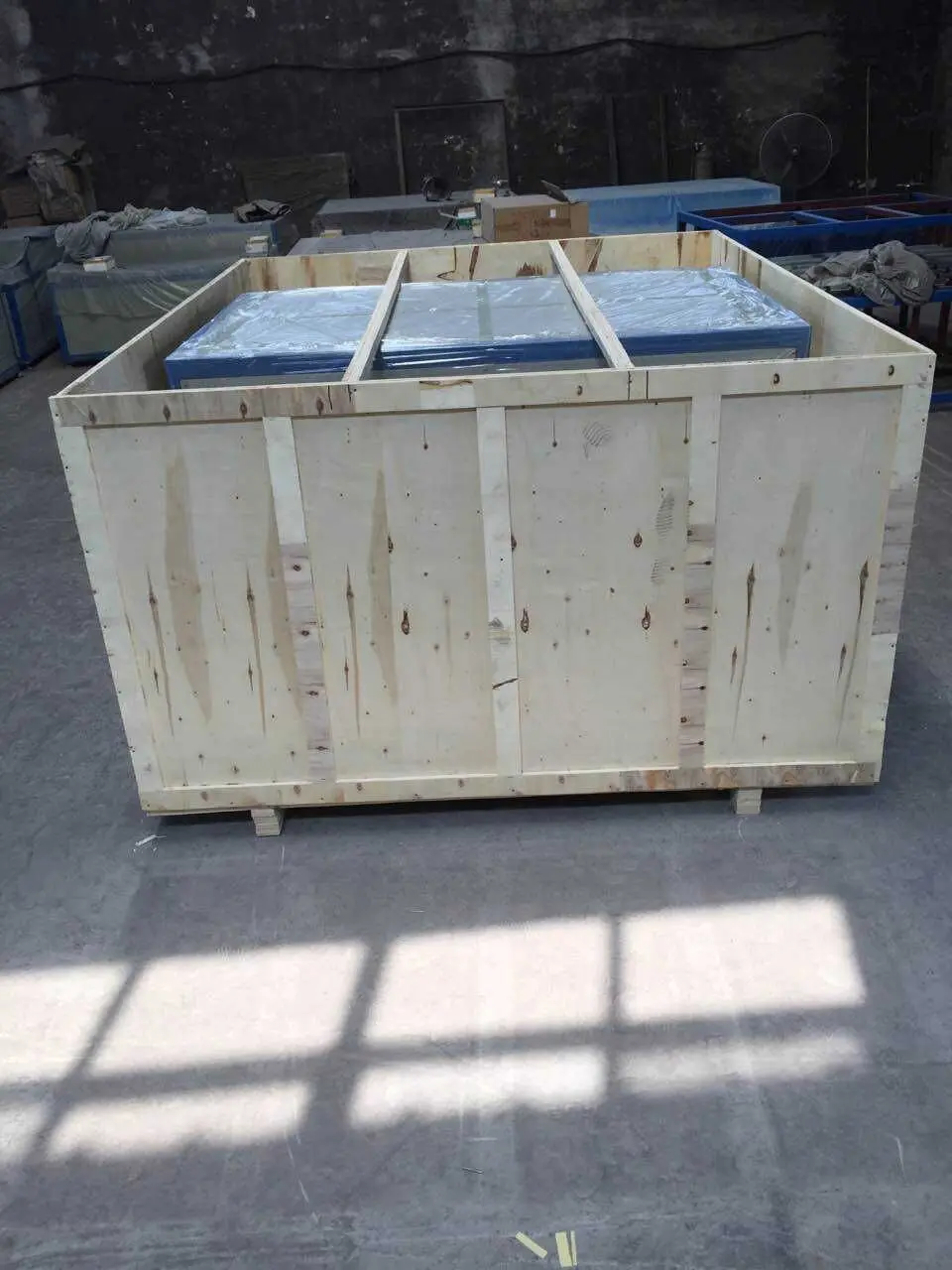 High Quality Portable Vacuum Glass Moving Trolley - Buy Glass Moving ...