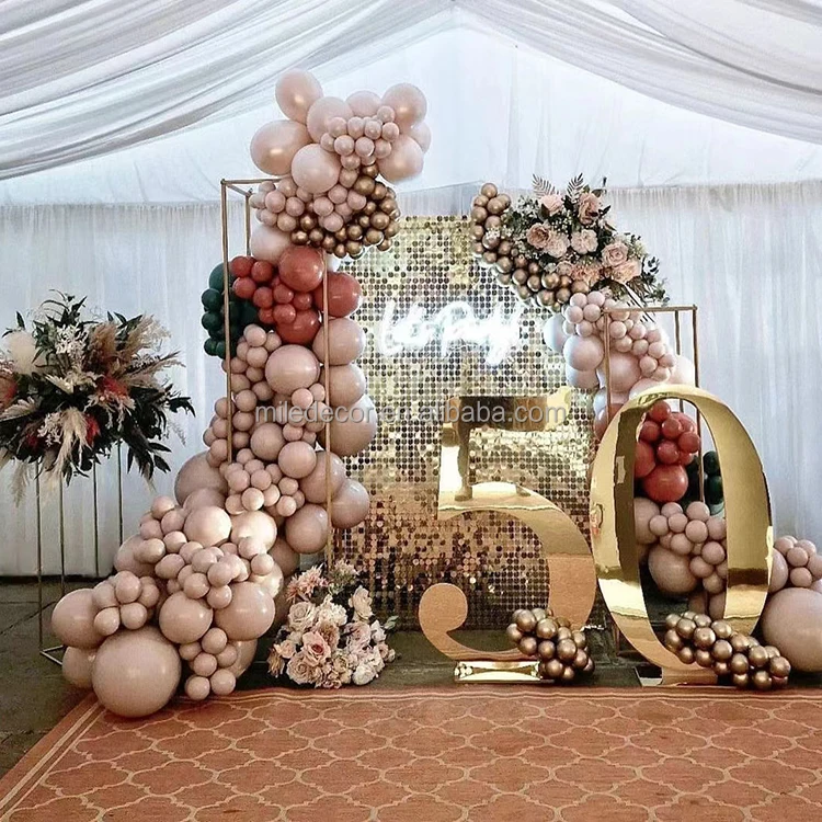 Elegant Iron Backdrop Frame with LED Lights for Weddings