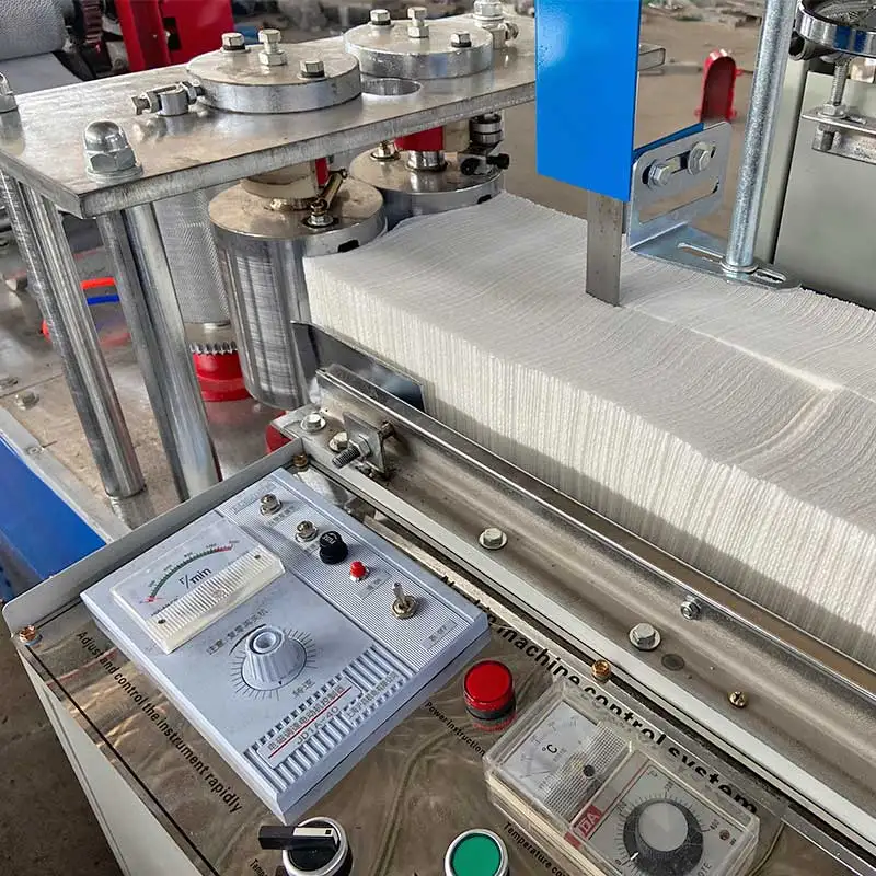 High Efficiency Soft Two Colours Table Tissue Paper Machine