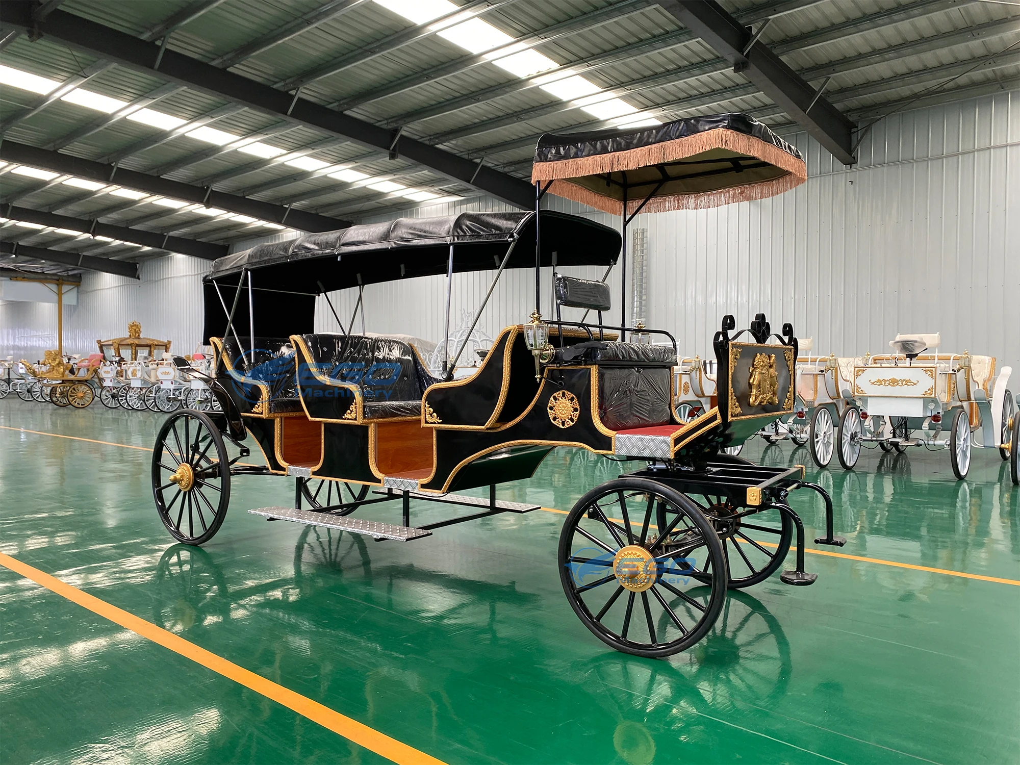 Sightseeing Carriage Electric Carriage Classic Three-row Steering Wheel ...