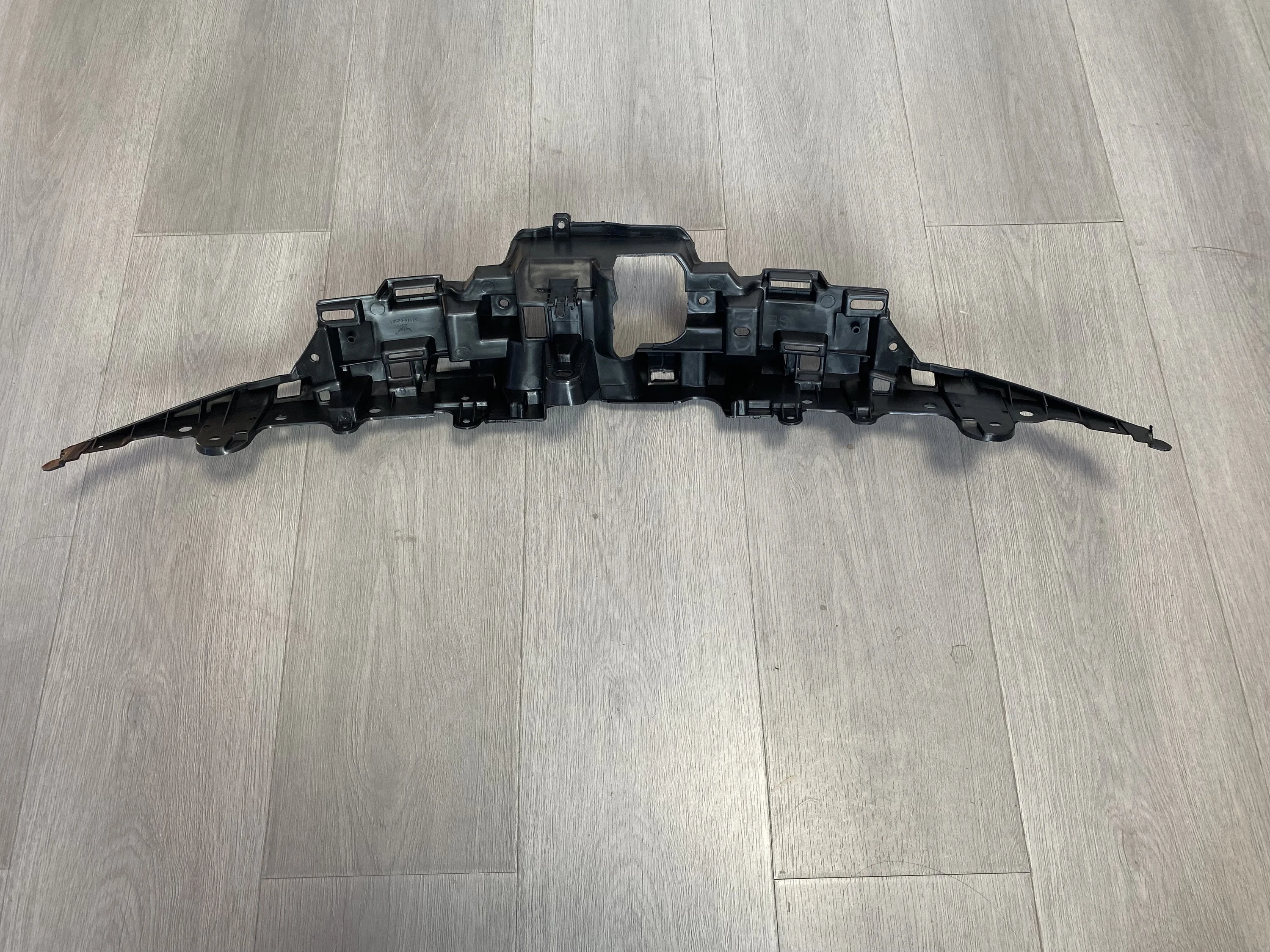 For 2021 2022 2023 Toyota corolla Front Grille Bracket SE XSE Car Front ...