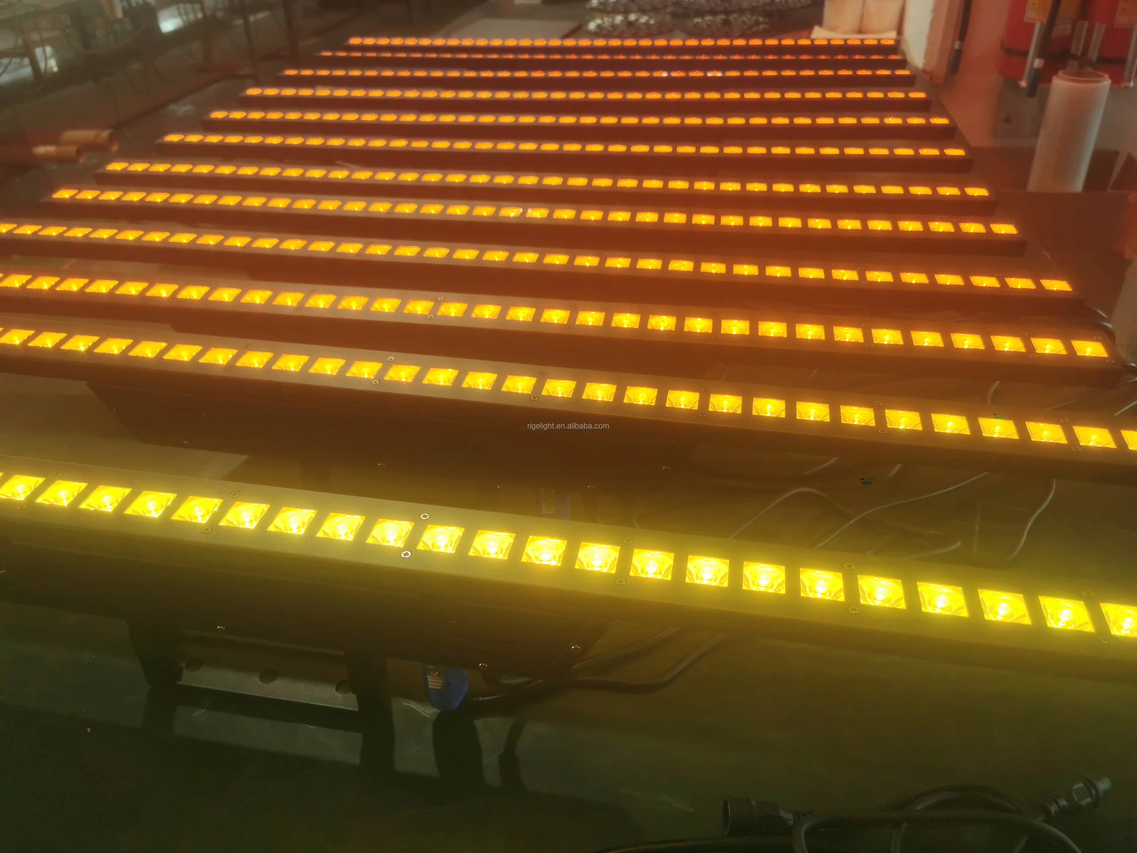 RGB LED Linear Matrix Pixel Beam Bar Light for Events