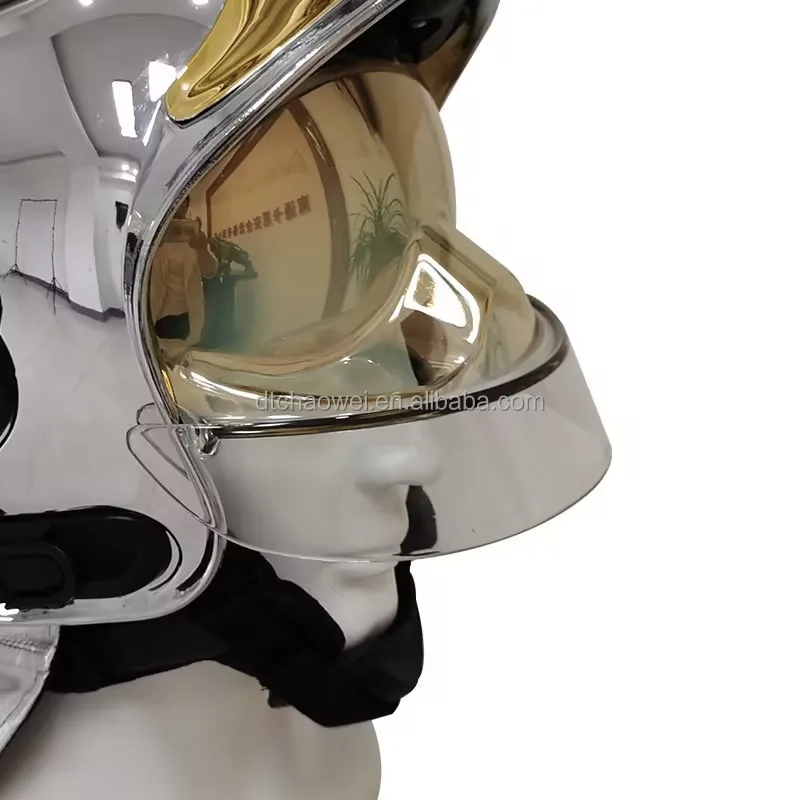 Integrated Fire Helmet for Petrochemical Industry - Safety & Style