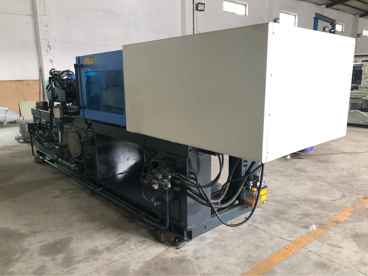 Used Plastic Injection Molding Machine Haitian 90ton Second-hand ...