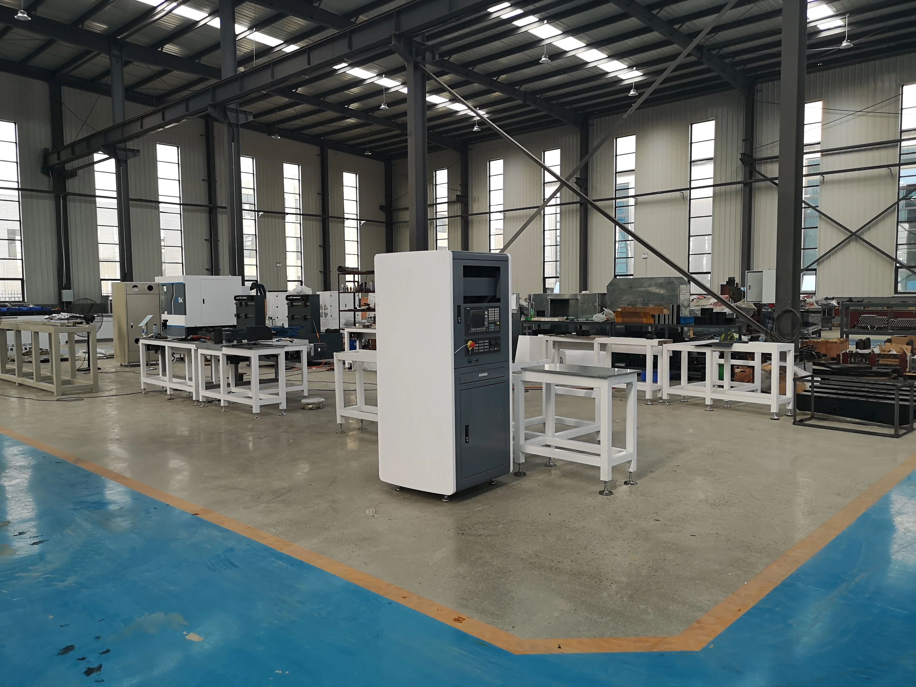 China Bersaiz Kecil Berkuasa dalam Fungsi Busbar Bending Cutting ...