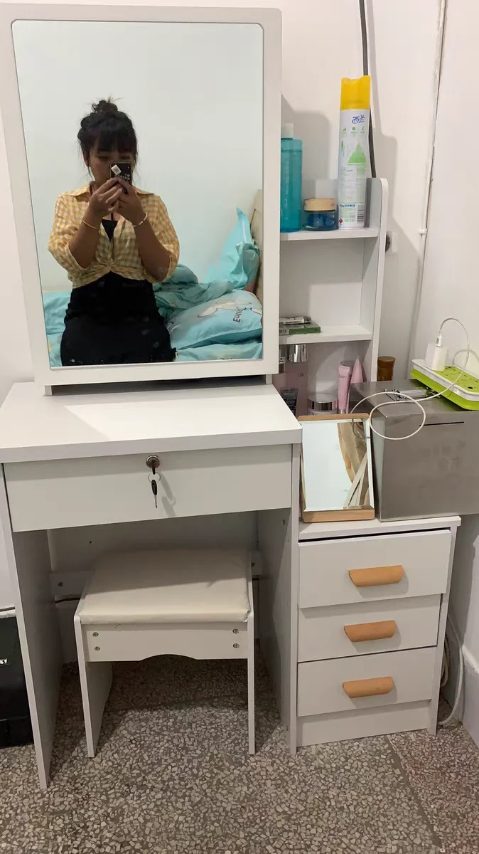 Shop Our Most Popular Mirrored Vanity Dresser Set with 6 Drawers