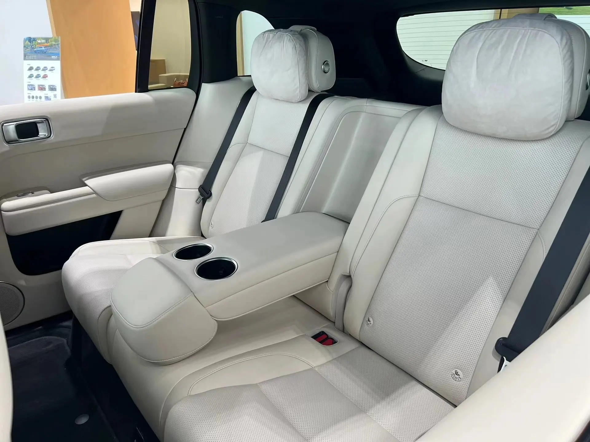 Li L7 L8 L9 Leading Ideal Air Pro Max Luxury Suv Hybrid Chinese New ...