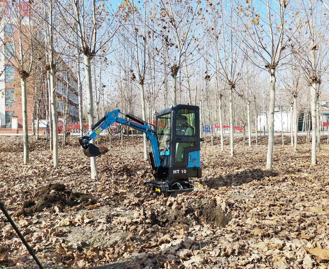 1 Ton Boom Swing Digger Cab Crawler Excavator - Buy 1 Ton Digger 1000 ...