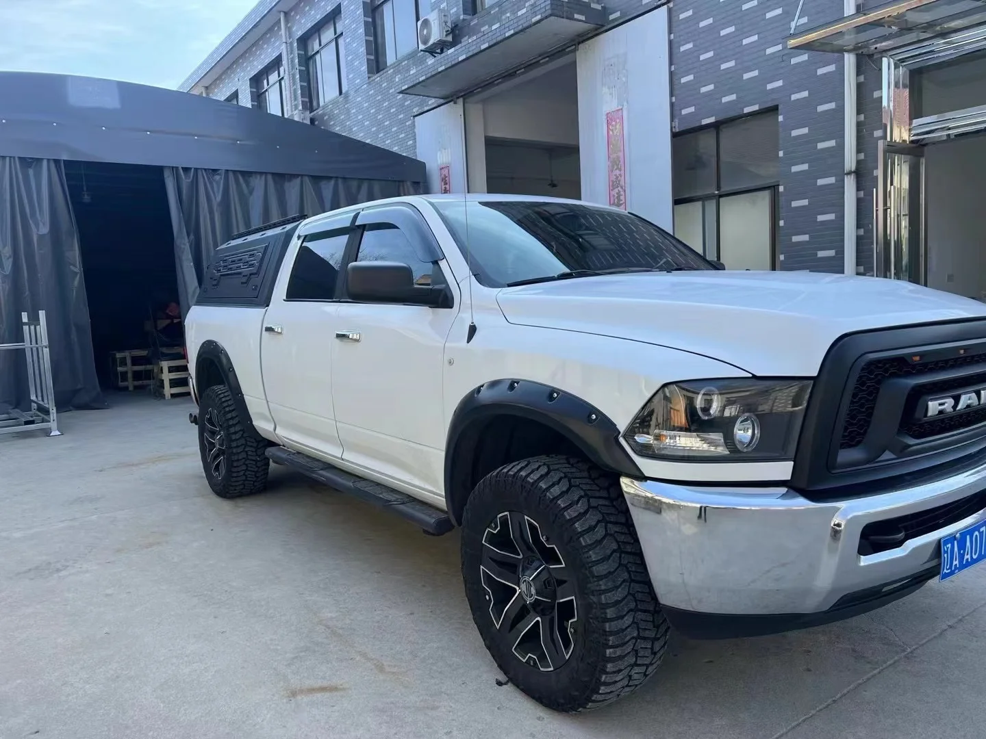 Alibaba.com: Dodge Ram 1500 5.7ft truck canopy, aluminum alloy bed ...