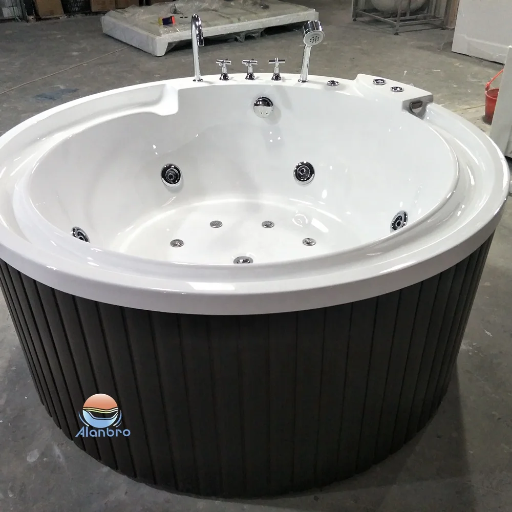 Large Hot Tub Spa Inflatable - Modern Outdoor Whirlpool