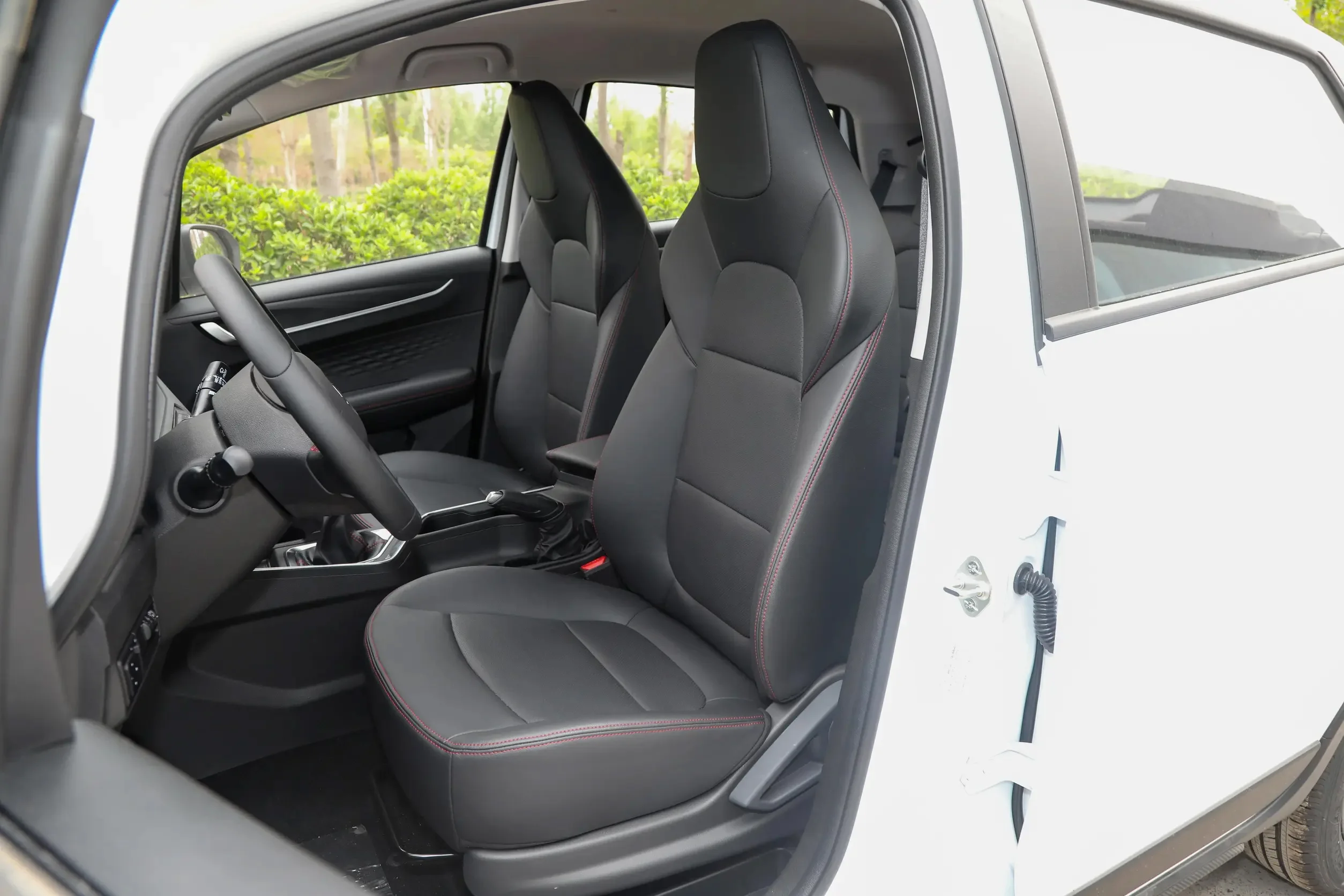 For Geely Livan X3 Pro 2025 SUV New Small Gasoline Car with Automatic ...