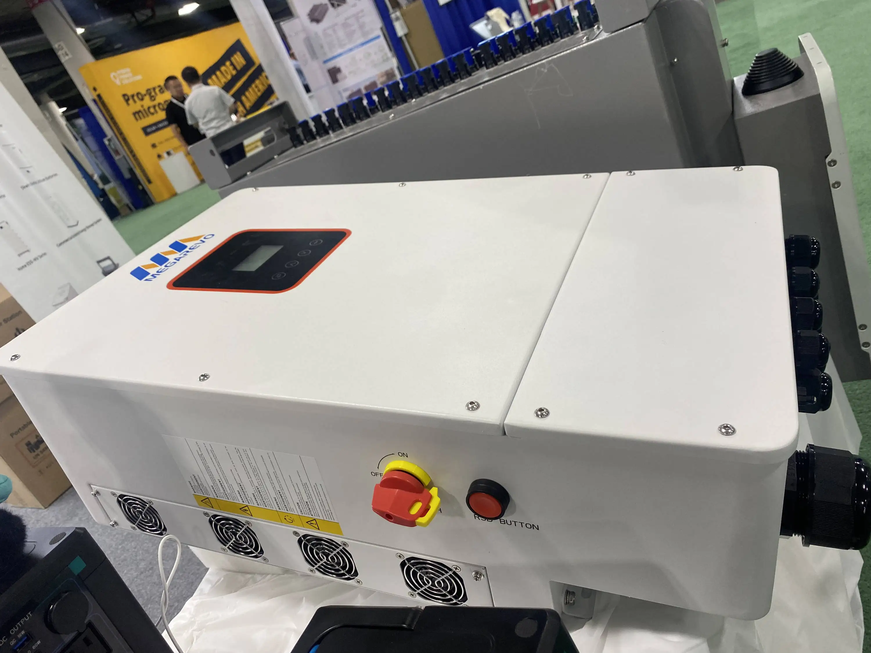Megarevo Hybrid Inverter 8kw & 10kw - Efficient Solar Power