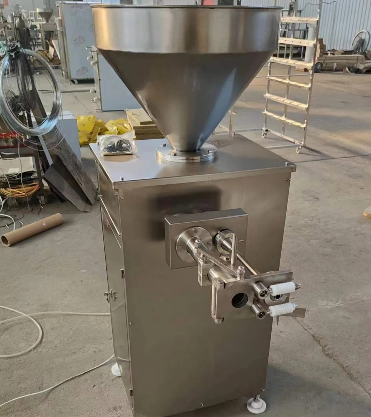 60l Industrial Vacuum Sausage Filler Automatic Stuffer Pneumatic ...