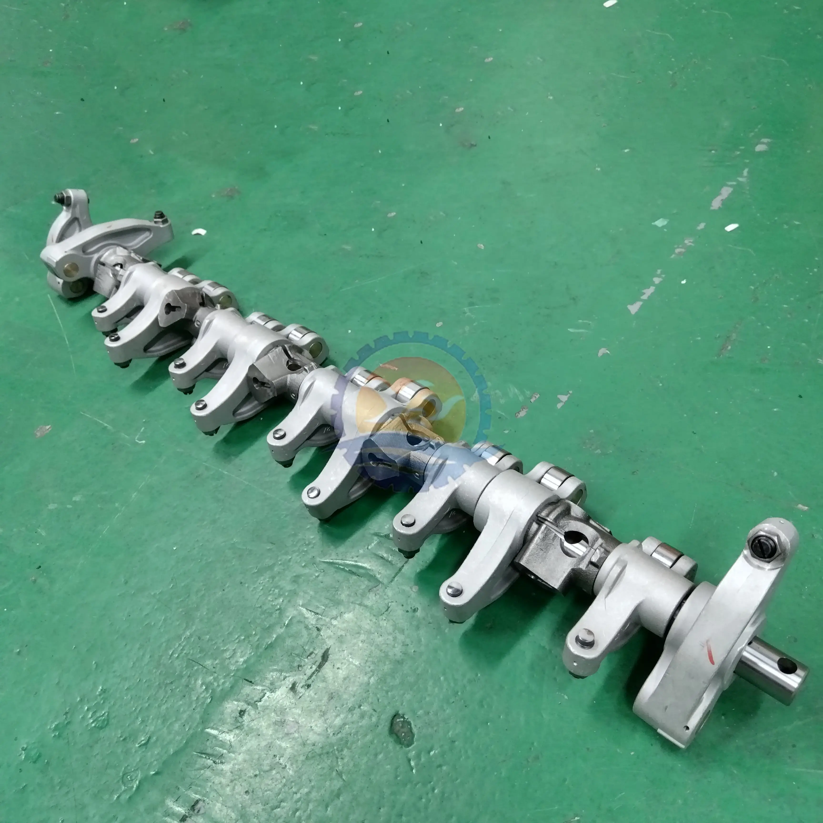 8-94392992-0 6hk1 Rocker Arm Shaft Assembly For Isuzu 6hk1 Valve Rocker ...