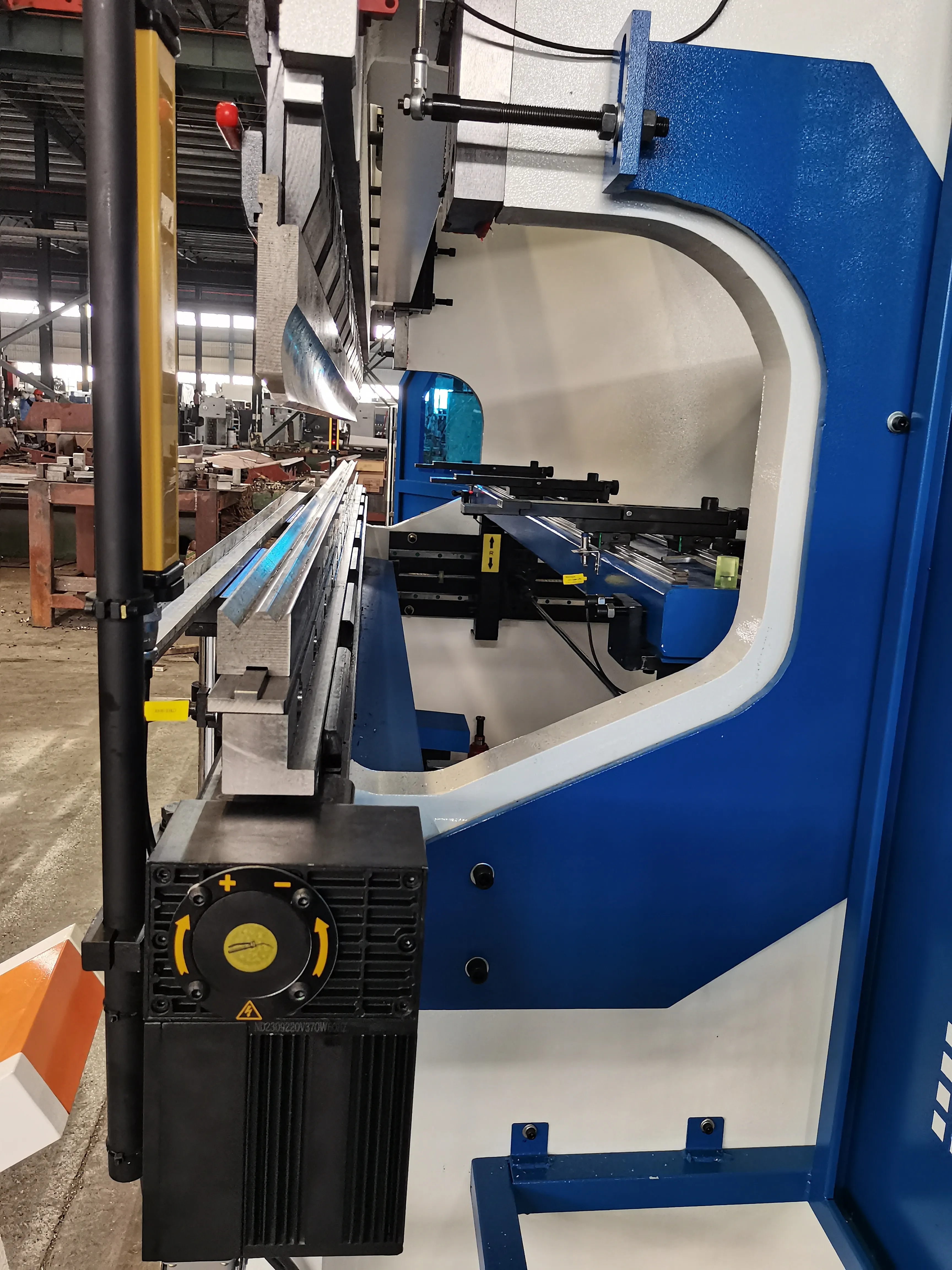 Cnc Bending Machines Hydraulic Sheet Metal Bending Machine Sheet Metal ...