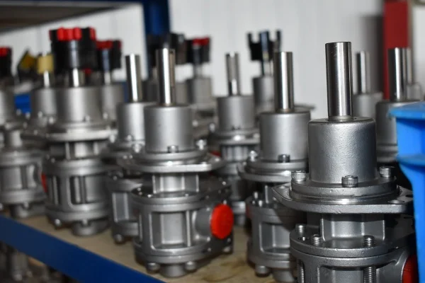 High Pressure Rotary Gear Pump Powder Machine Motor Driven Metering ...