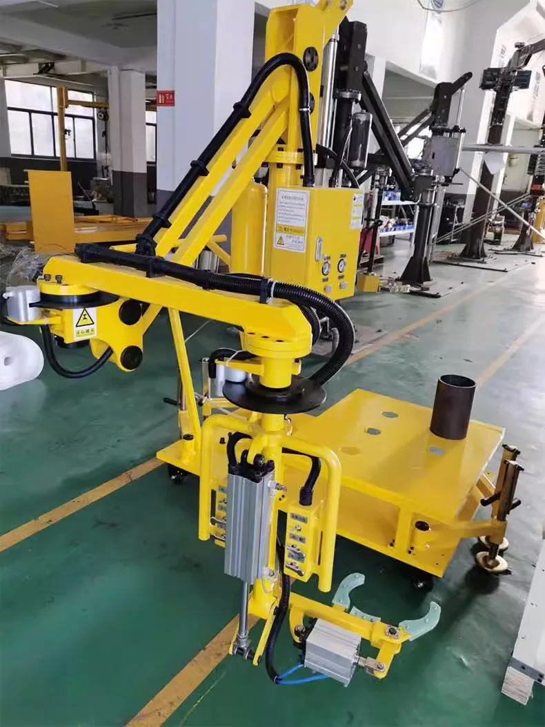 Mechanical Arm Loading and Unloading Fixture, Gripper Mobile Cement ...